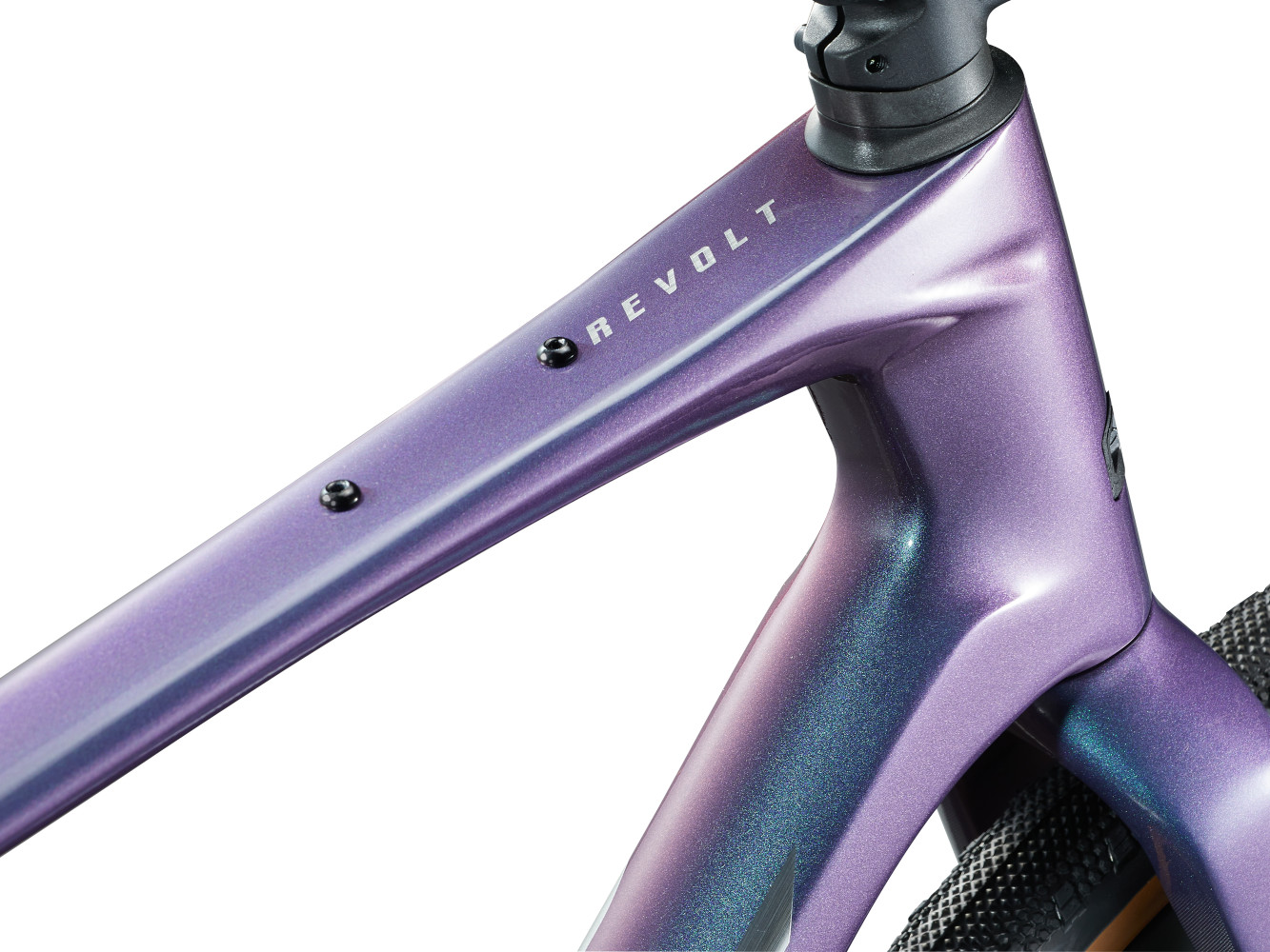 2024 Giant Revolt Advanced Pro 1